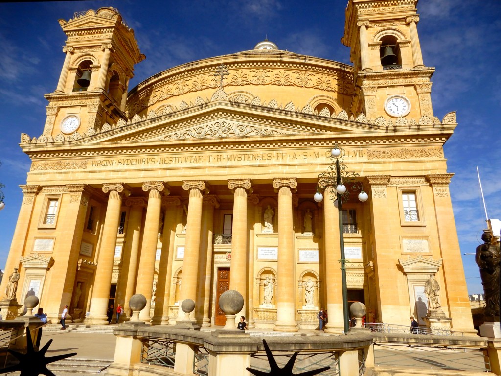 Mosta Rotunda Church, Malta: and the Miracle Bomb!! - Cherryl's Blog