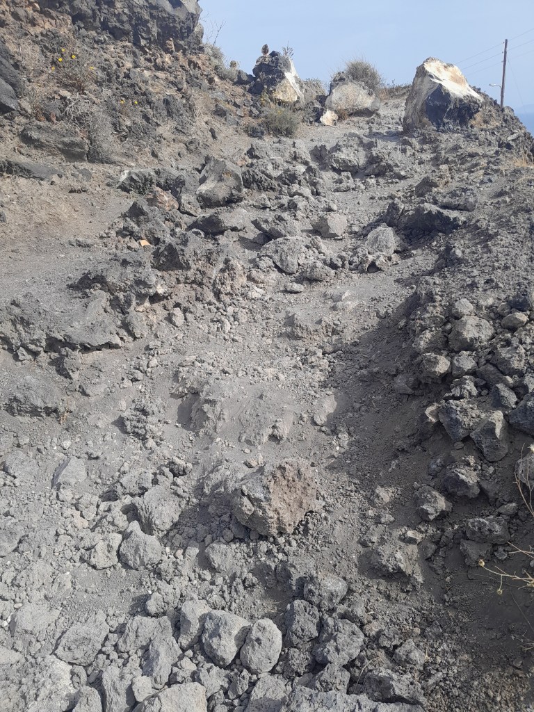 Santorini: The Hike to Oia - Cherryl's Blog